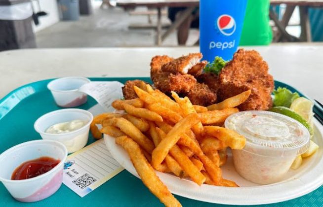 15 Best Restaurants in The Florida Keys - Where to Eat - Traveladvo